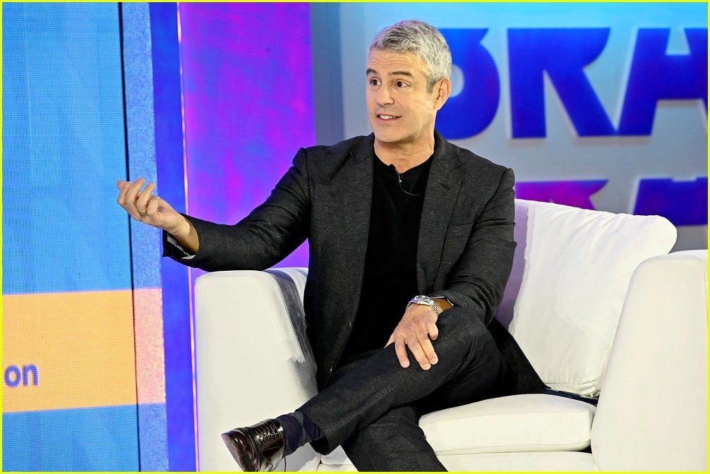 Andy Cohen Dishes on His Dating Life & How He 'Needs Help': Photo 4839046 | Andy Cohen Photos ...