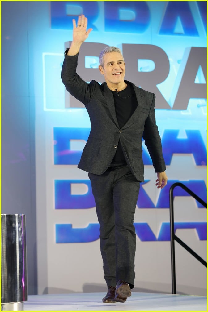 Andy Cohen Dishes on His Dating Life & How He 'Needs Help': Photo 4839055 | Andy Cohen Pictures ...