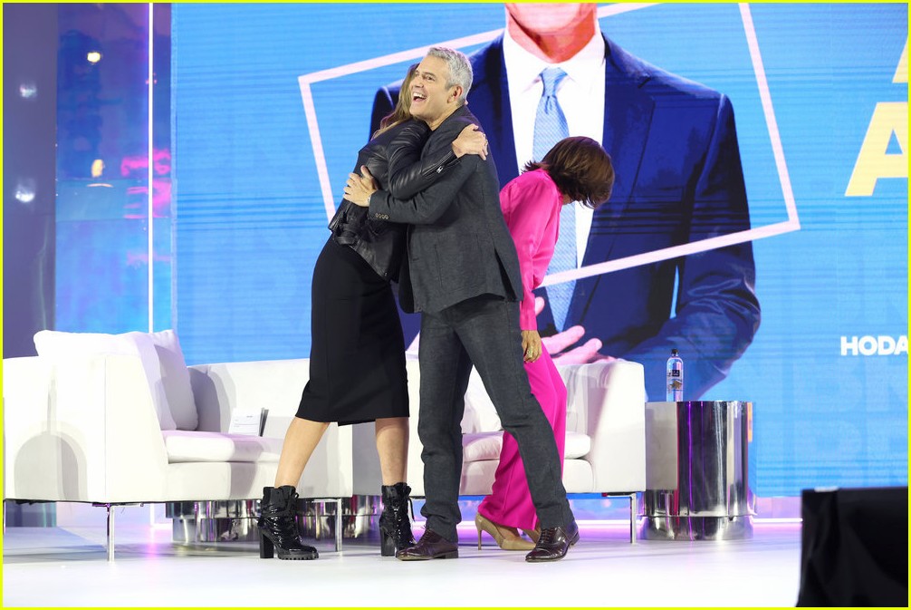 Andy Cohen Dishes on His Dating Life & How He 'Needs Help': Photo 4839057 | Andy Cohen Pictures ...