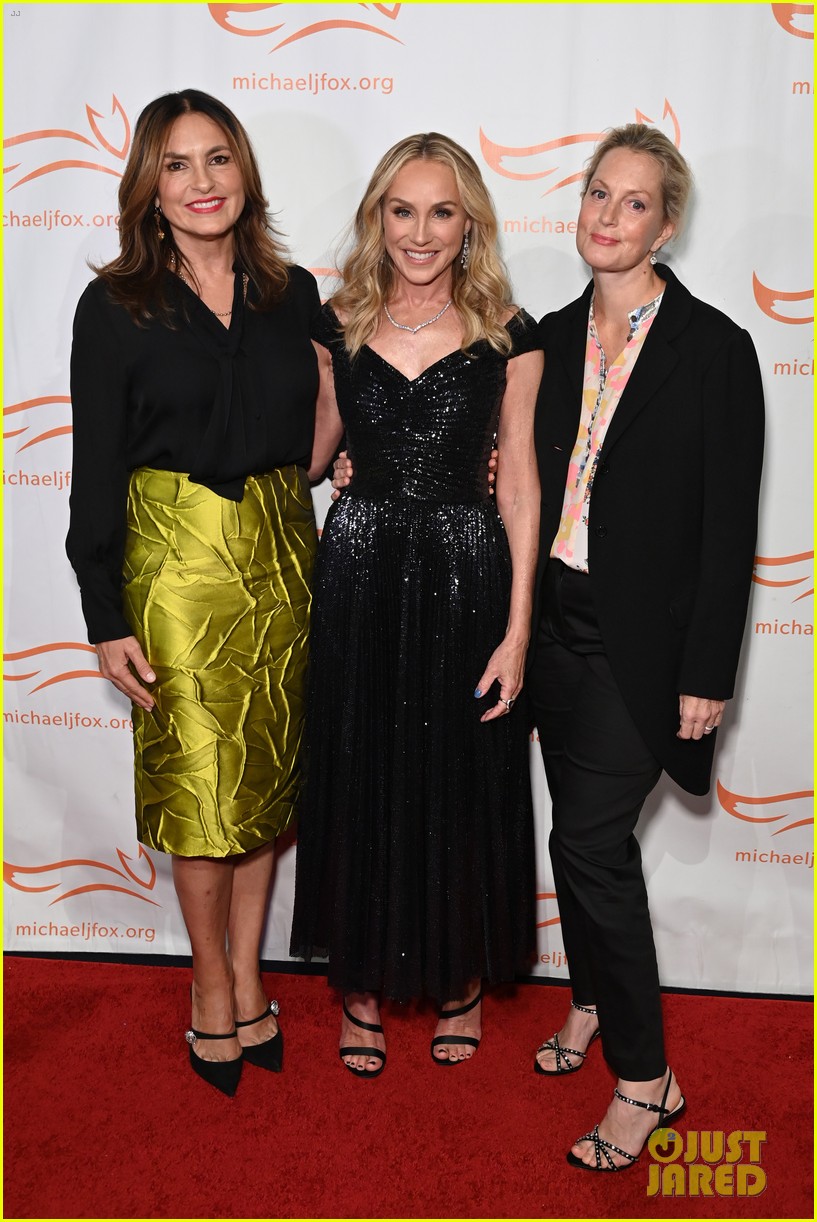 Michael J. Fox Makes Rare Appearance With His Kids at Parkinson's ...