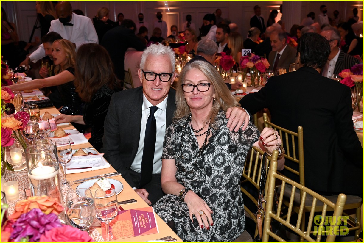 Michael J. Fox Makes Rare Appearance With His Kids at Parkinson's ...