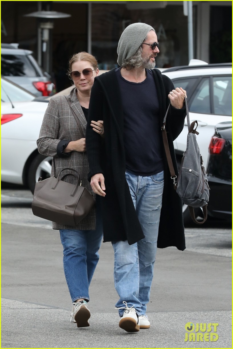 Amy Adams Keeps Close to Husband Darren Le Gallo During Breakfast ...