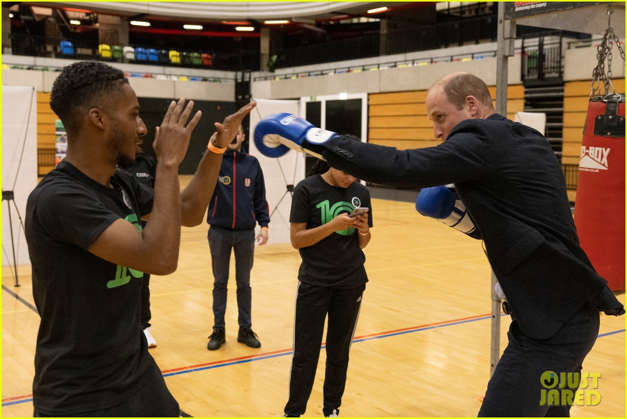 Kate Middleton & Prince William Suit Up for Sporty Coach Core ...