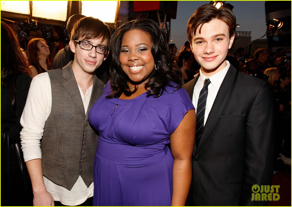 'Glee’s Kevin McHale Reacts to [SPOILER] Being the Harp on ‘The Masked ...