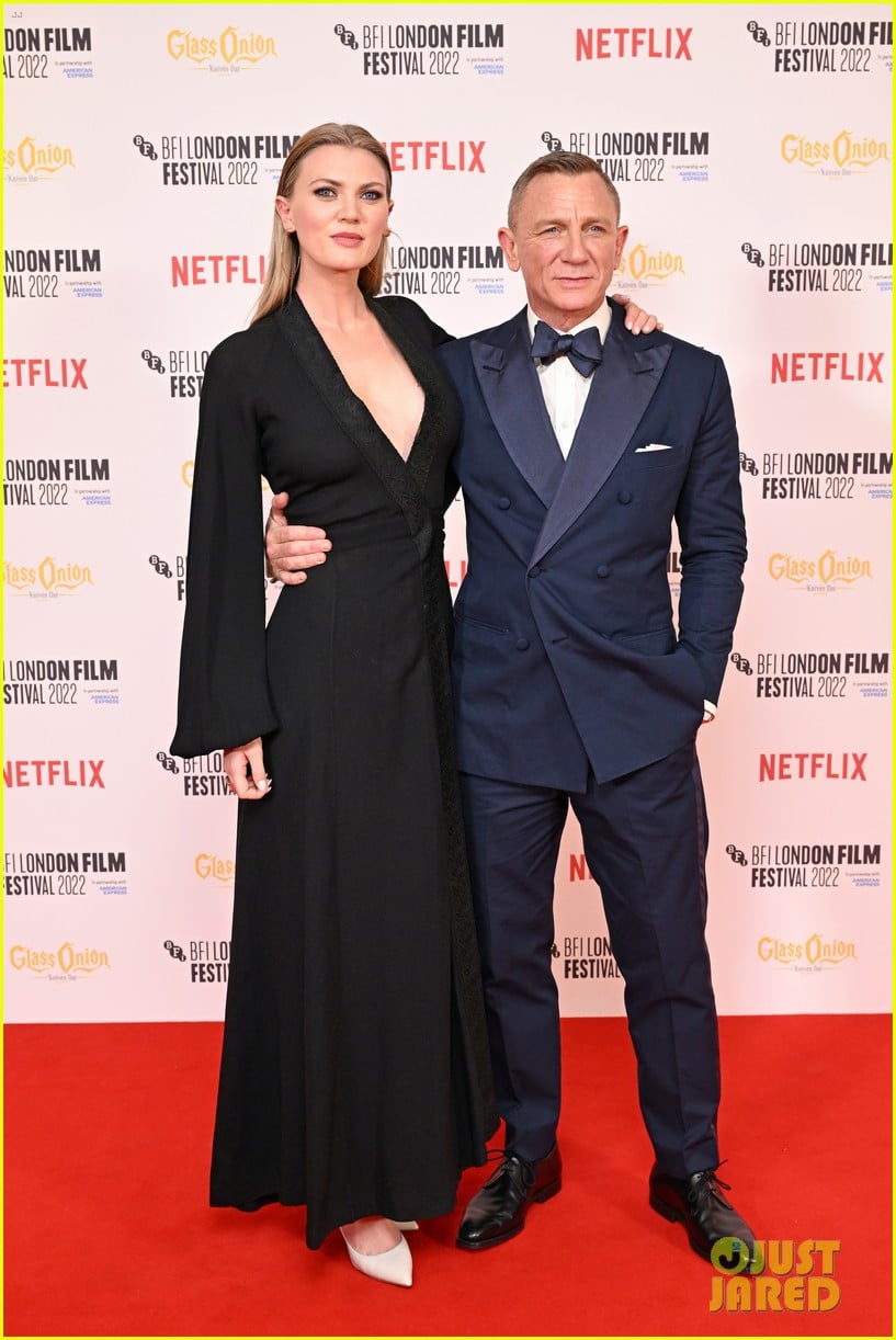 Daniel Craig's Daughter Ella Loudon Makes Rare Red Carpet Appearance at ...