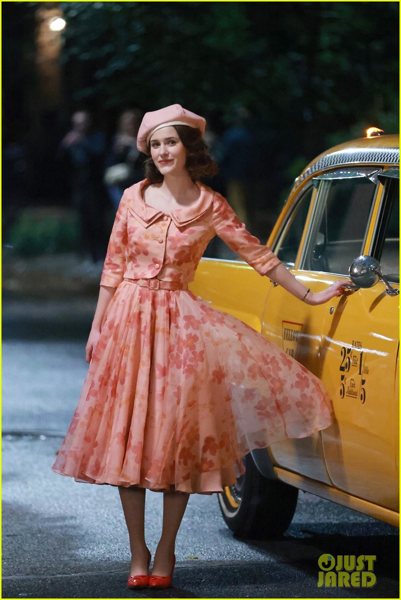 Rachel Brosnahan Spotted Filming 'Mrs. Maisel' Amid News of Her Off ...