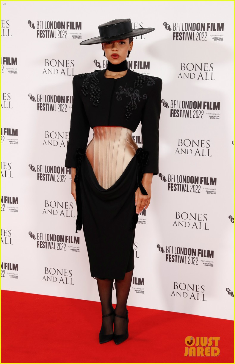 Timothee Chalamet & Taylor Russell Deliver The Perfect Contrast At ...