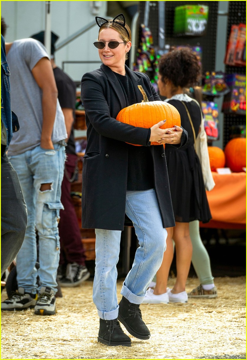 Niall Horan Shares Update with Fans, Teases New Music & More!: Photo ...