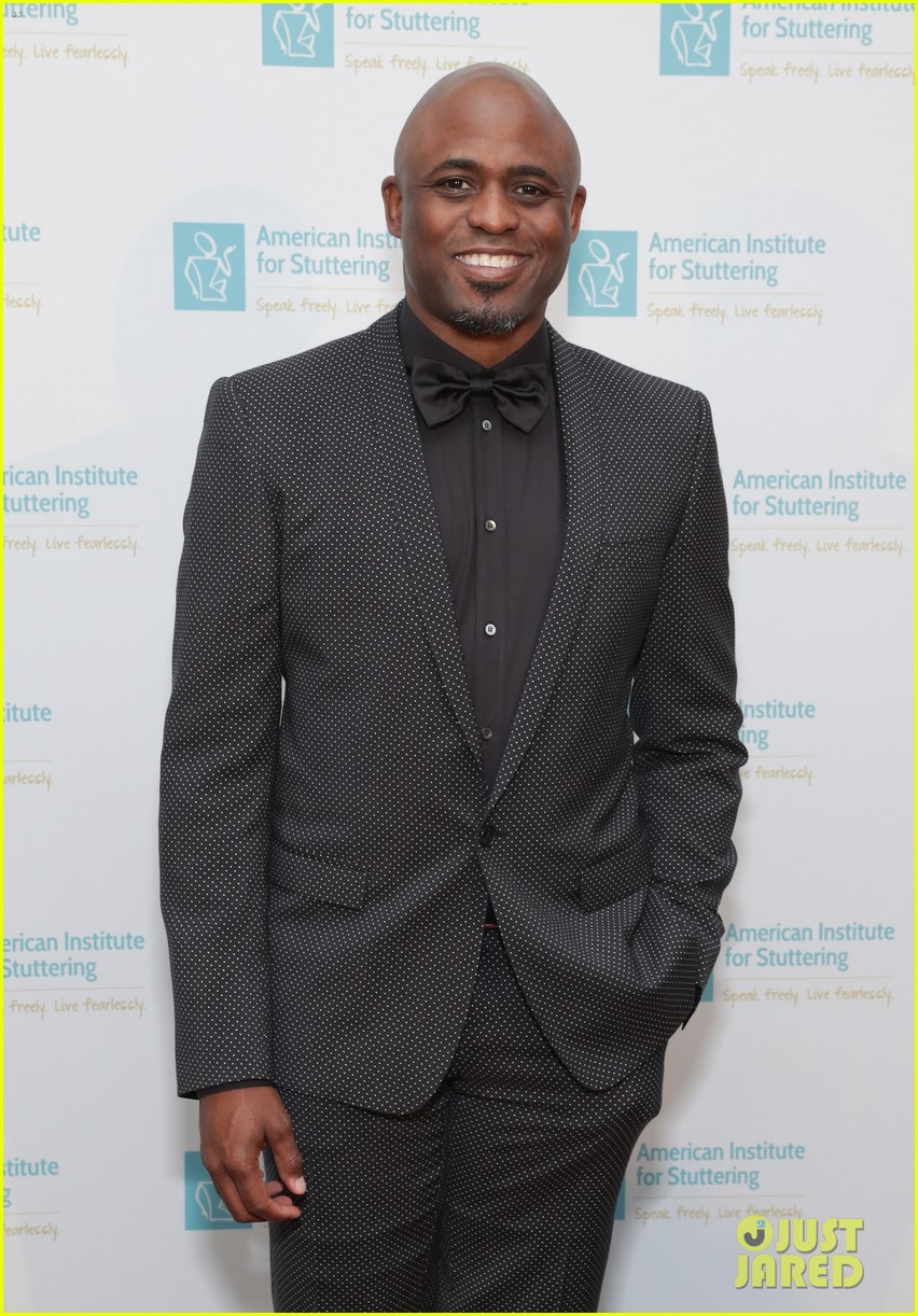 Wayne Brady Set To Host AMAs 2022 on ABC In November!: Photo 4844240 ...