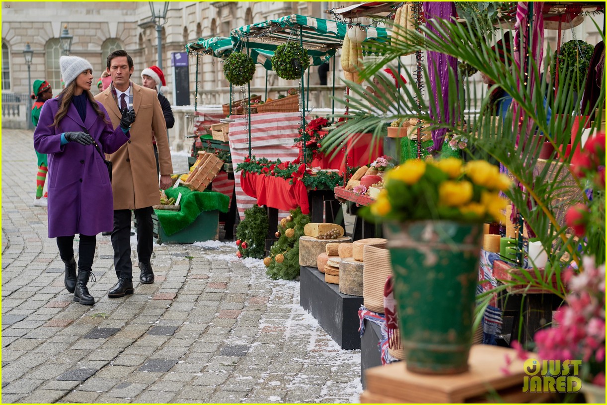 Will Kemp Jokes About Having An American Accent in Hallmark's 'Jolly ...