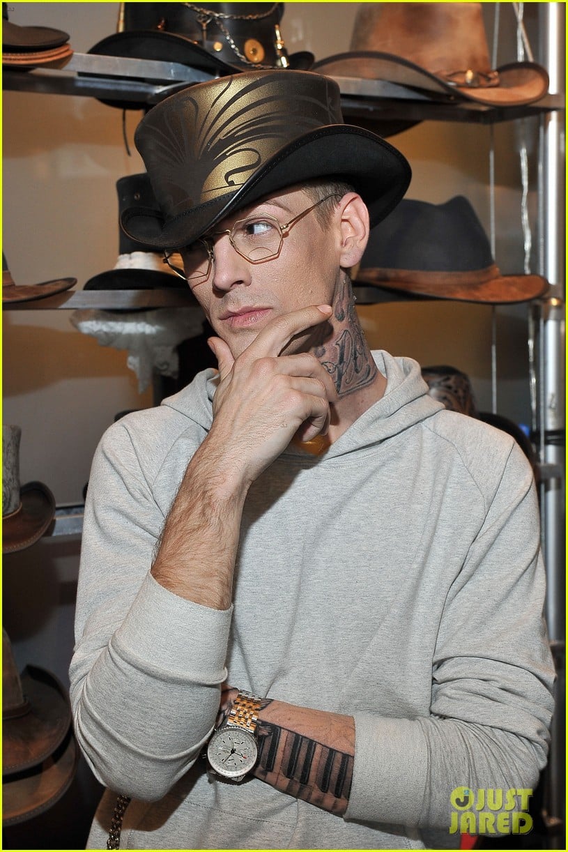 Aaron Carter's Manager Speaks Out, Talks About Days Leading Up to ...