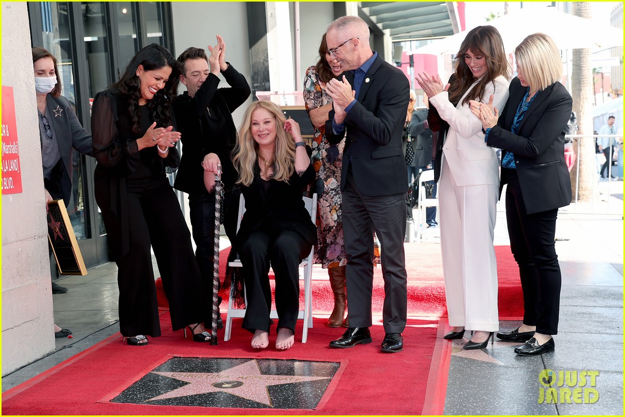 Christina Applegate's Walk of Fame Manicure Had A Secret Message To MS ...