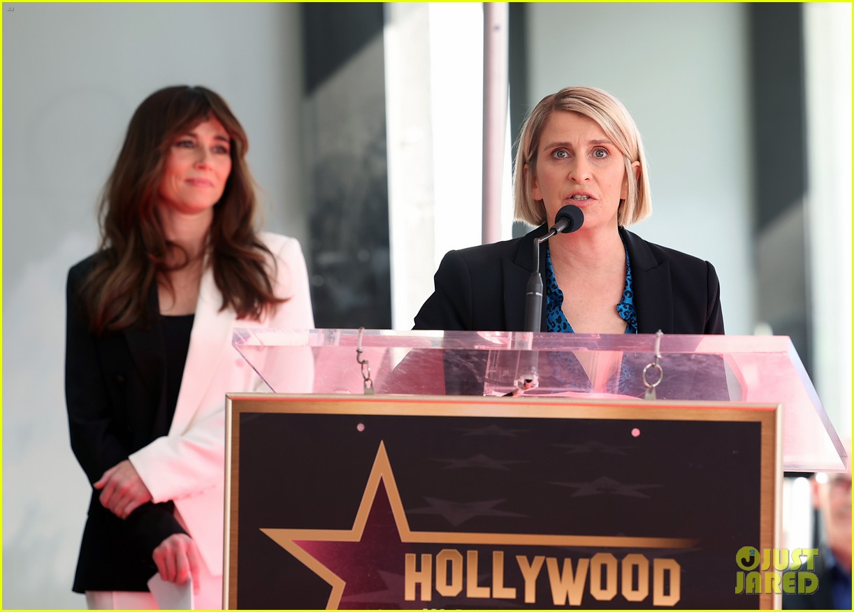 Christina Applegate Explains Why She Was Barefoot at Her Hollywood Walk ...