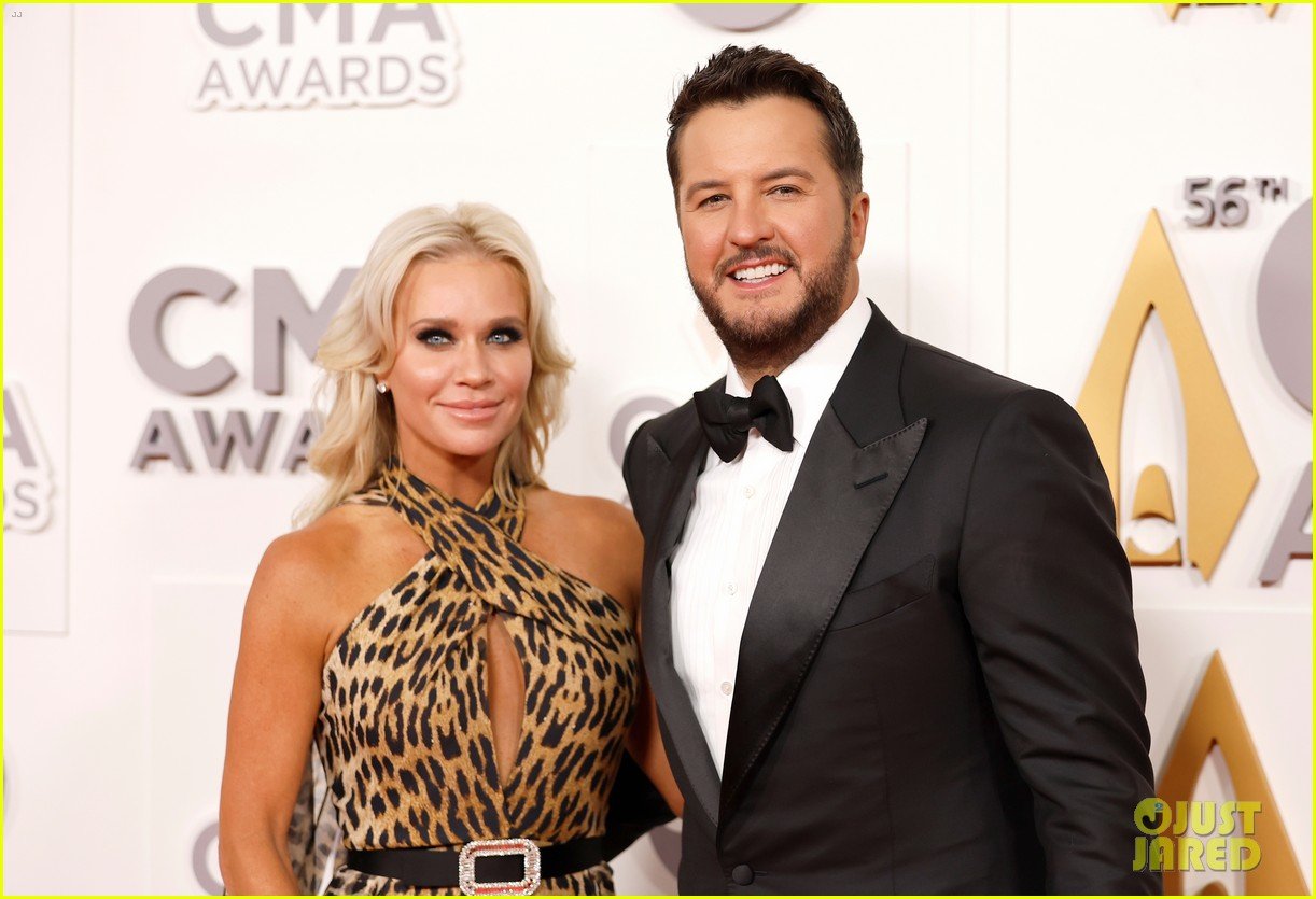Luke Bryan's Wife Caroline Undergoes 'Unexpected' Surgery: Photo 4857049 | Pictures | Just Jared