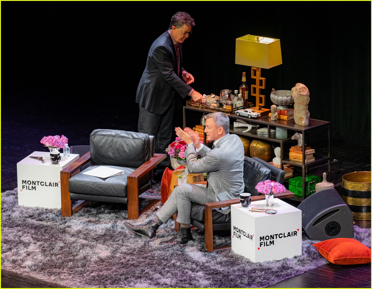 Daniel Craig Talks Dealing with Fame While Accepting Award at Montclair ...