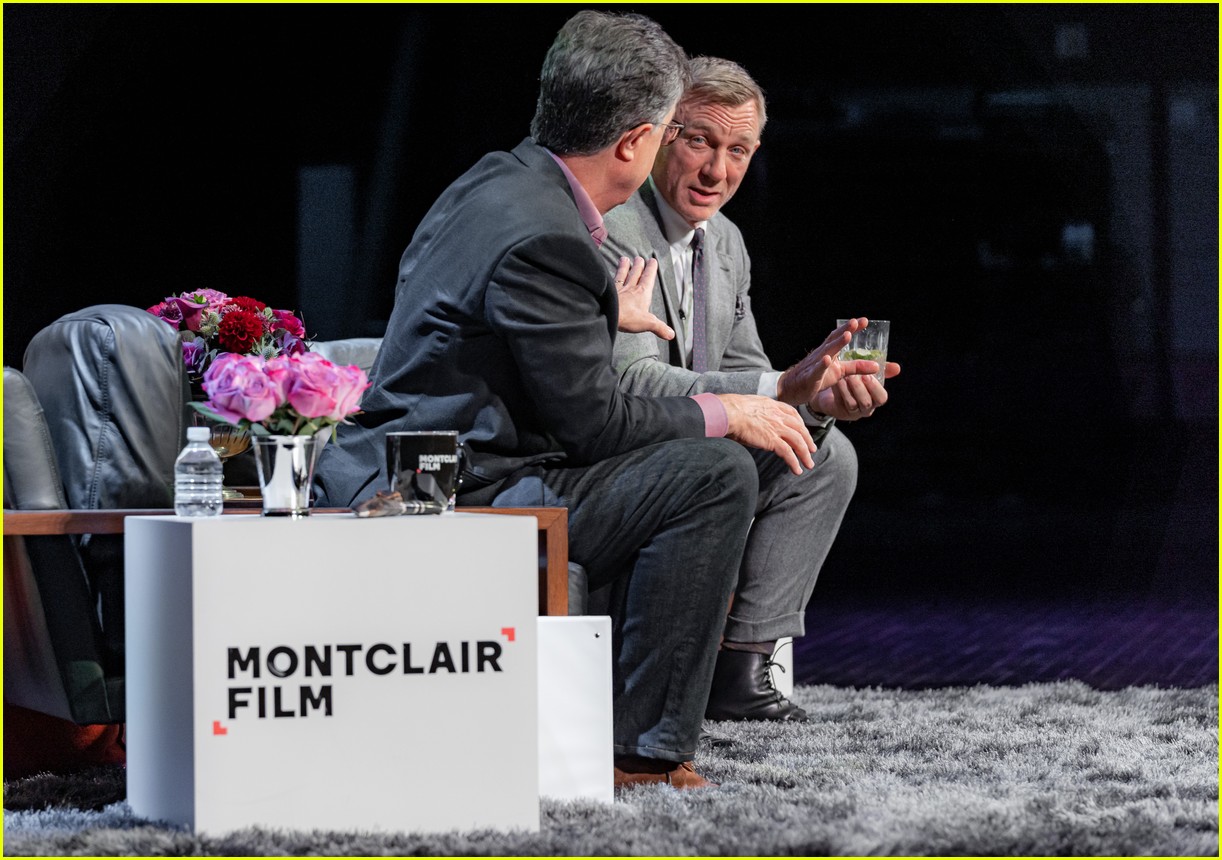 Daniel Craig Talks Dealing with Fame While Accepting Award at Montclair ...