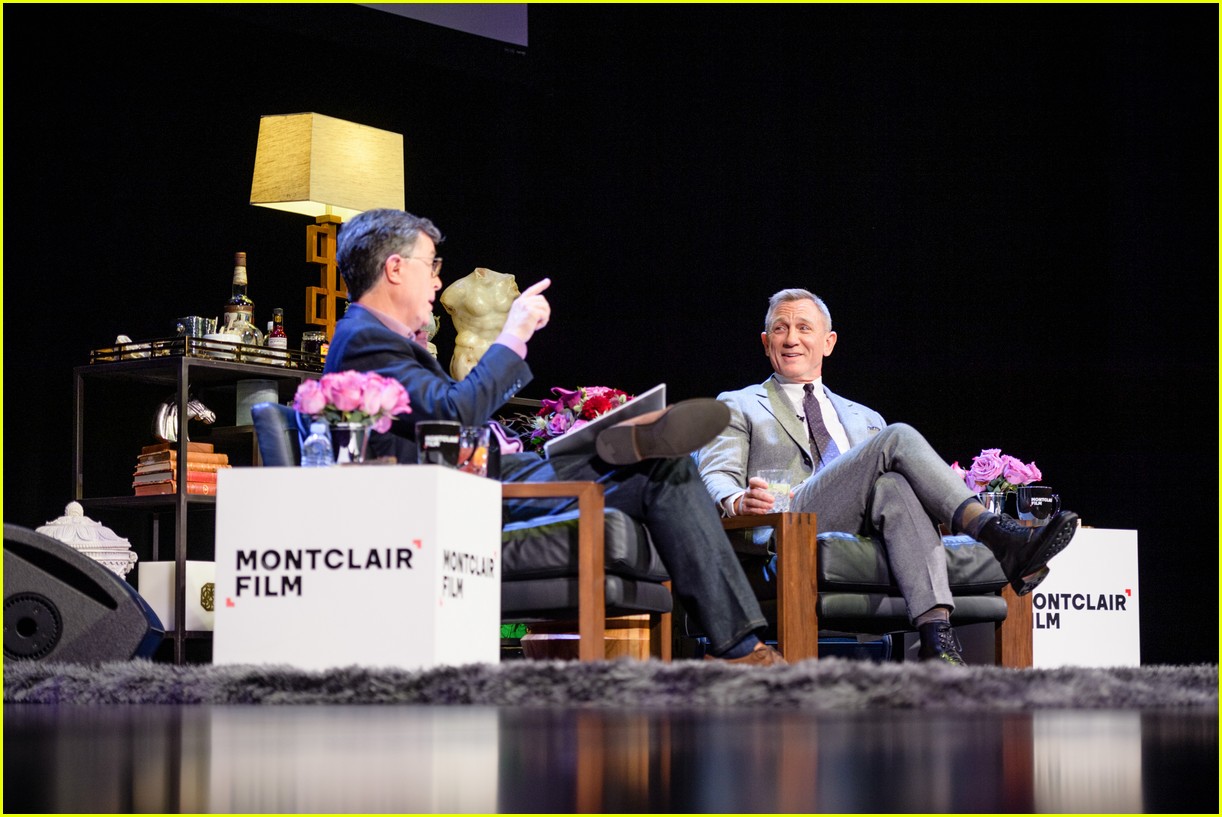 Daniel Craig Talks Dealing with Fame While Accepting Award at Montclair ...