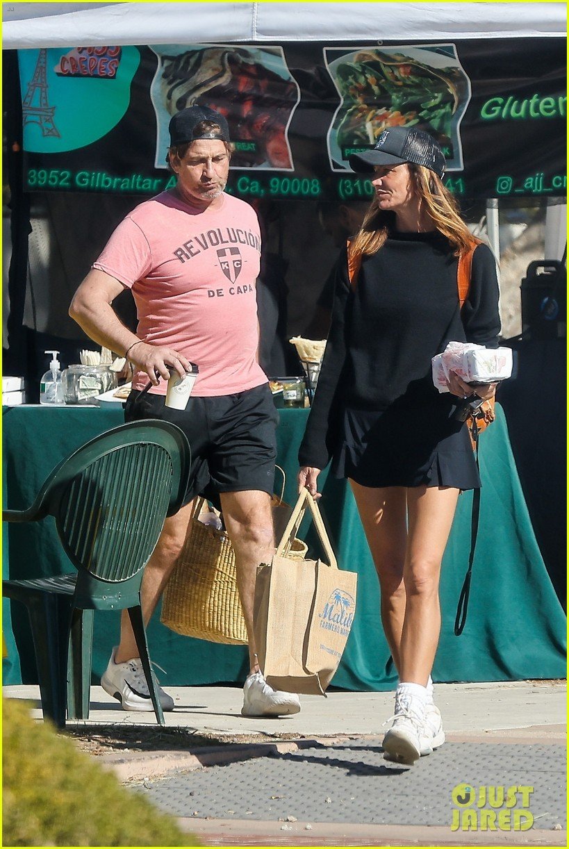 Gerard Butler & Girlfriend Morgan Brown Grab Lunch at Malibu Farmer's ...