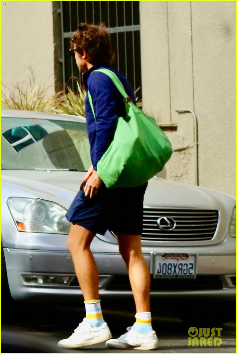 Harry Styles Gets In a Workout with Olivia Wilde Ahead of Next 'Love on ...