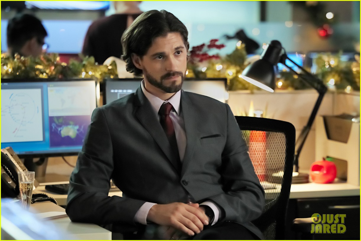 Ronnie Rowe Jr Turns Into The Picture Perfect Prince For Tamera Mowry ...