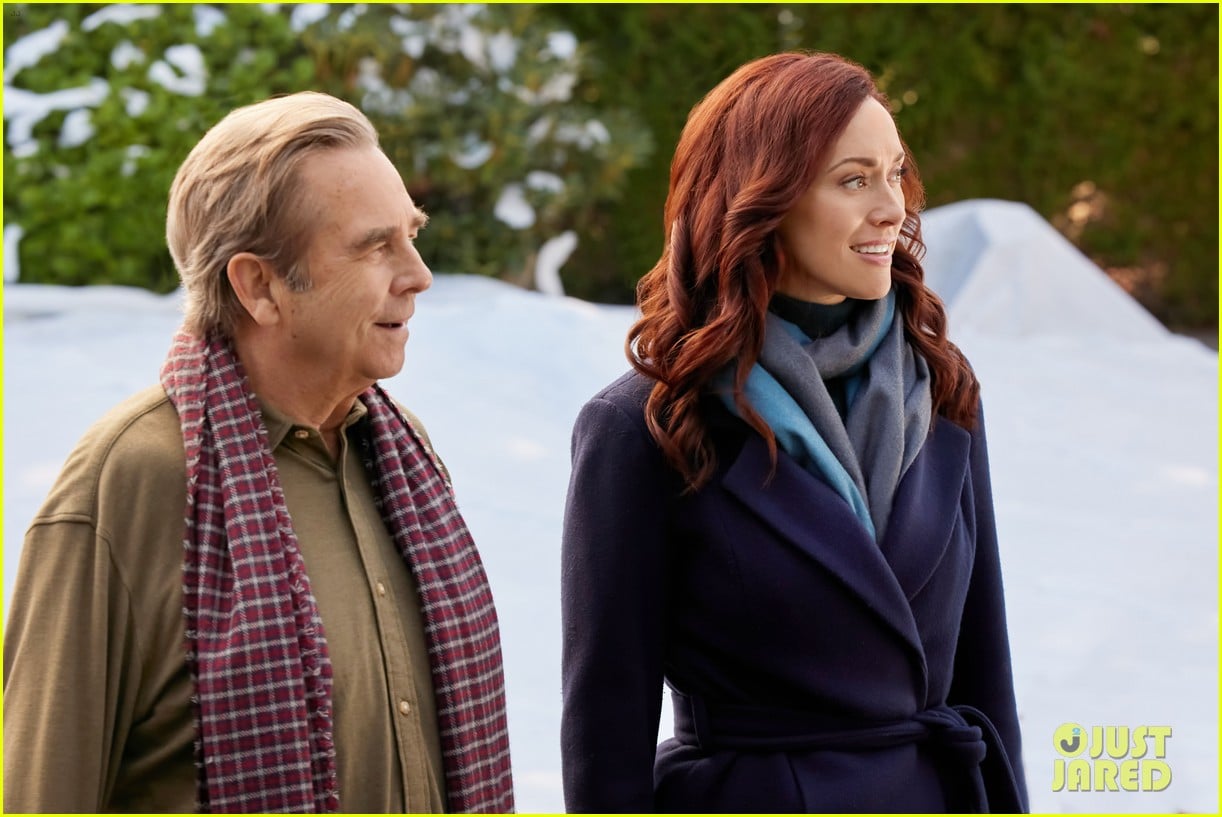 Beau Bridges & Sarah Power Go On A Treasure Hunt in Hallmark's 'Our ...