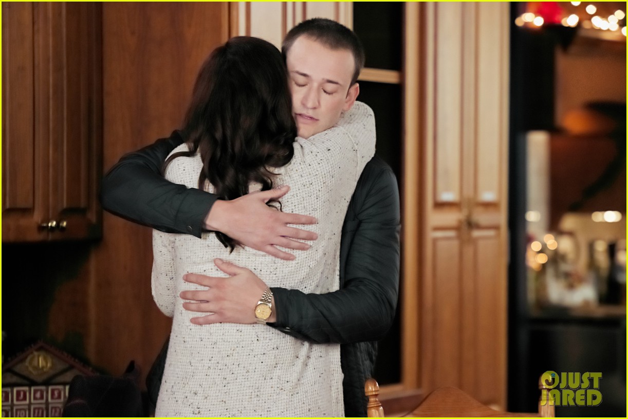 Beau Bridges & Sarah Power Go On A Treasure Hunt in Hallmark's 'Our ...