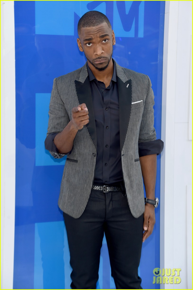 Former 'SNL' Co-Star Jay Pharoah Addresses Pete Davidson's BDE Rumors ...