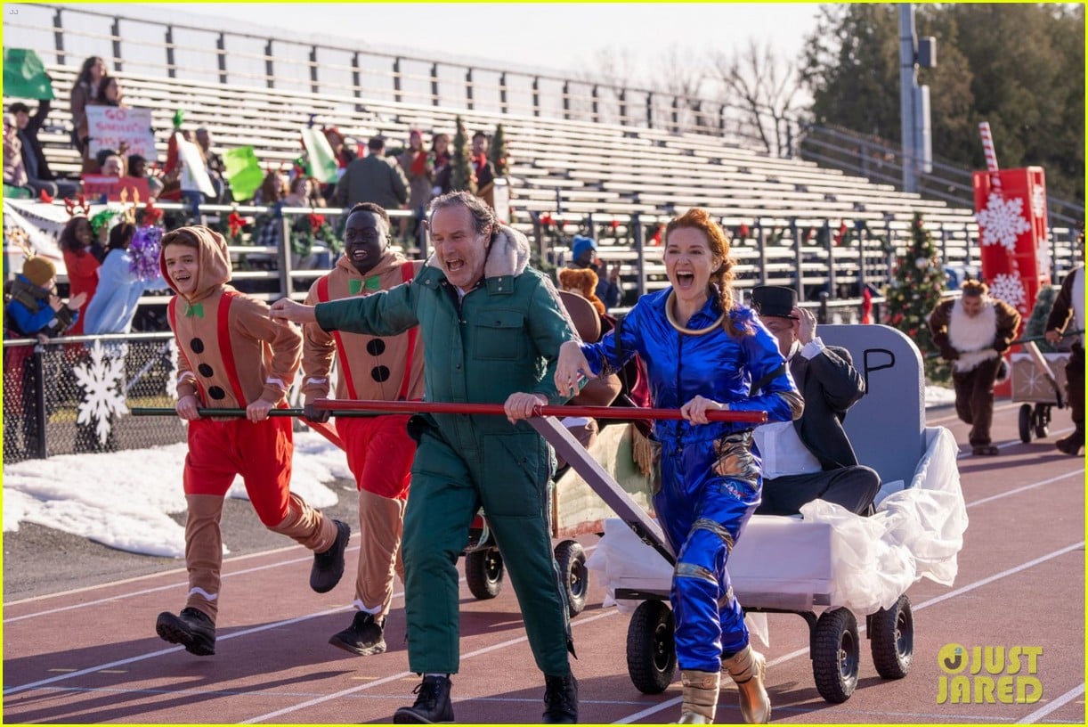 Justin Bruening Goes Shirtless For A Polar Bear Plunge With Sarah Drew ...