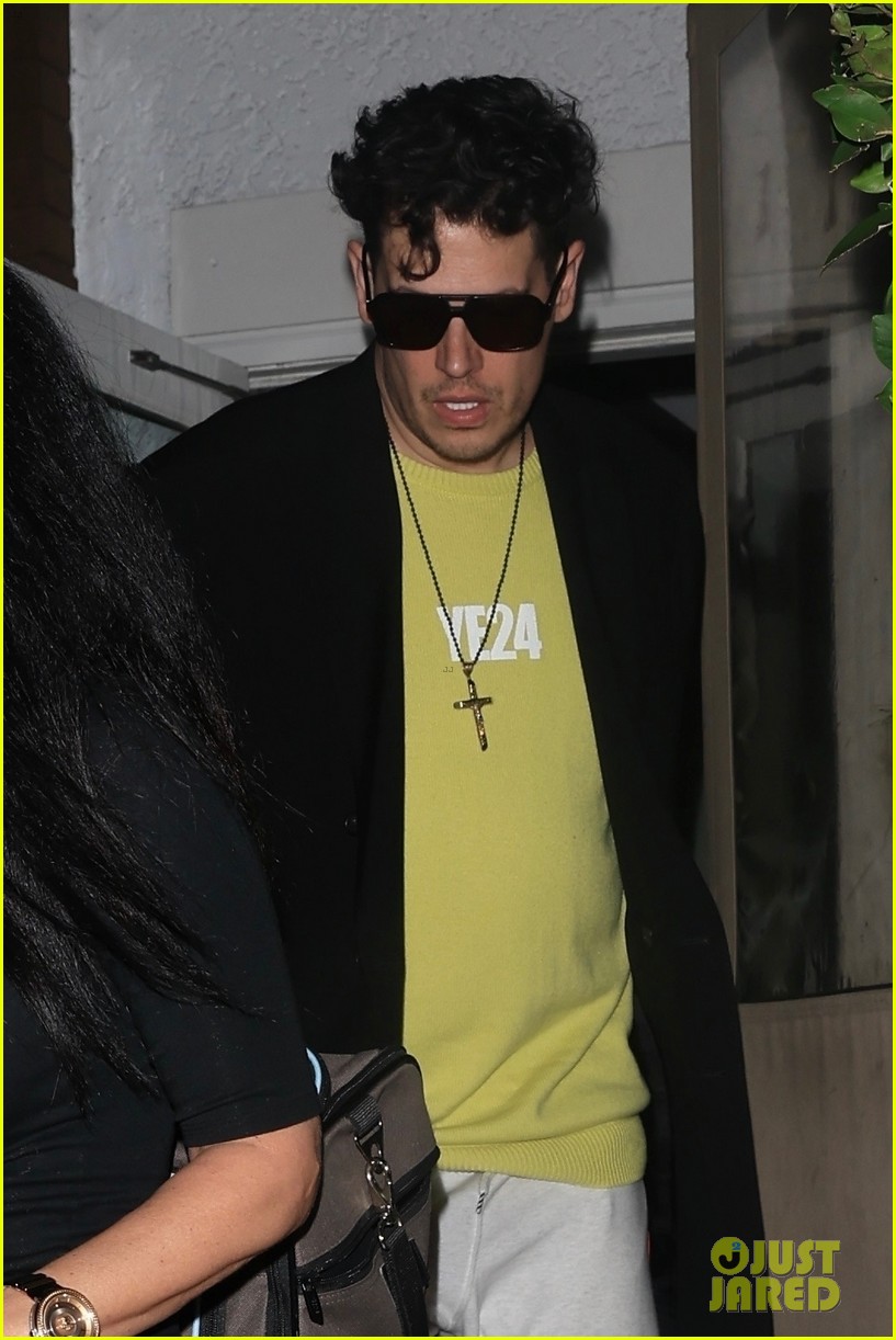 Kanye West Dines Out With Milo Yiannopoulos & Fellow Kim Kardashian Ex ...