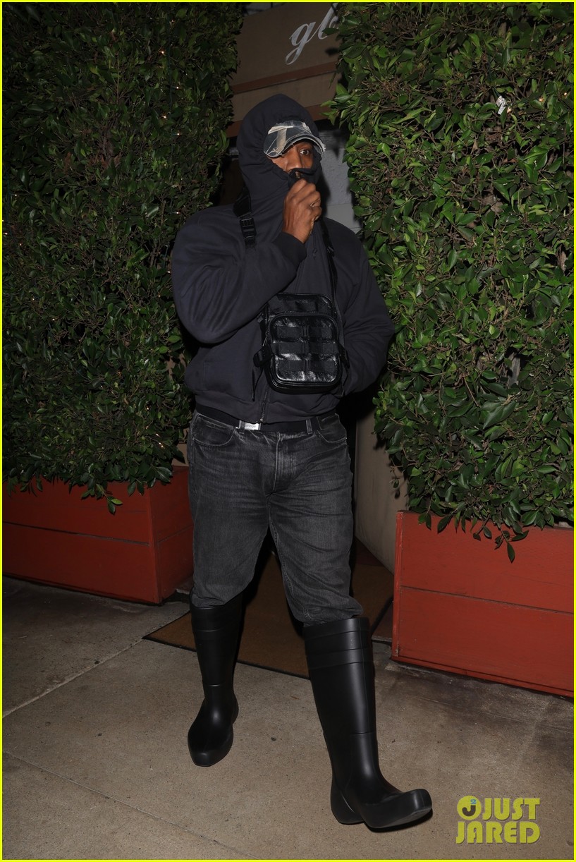 Kanye West Dines Out With Milo Yiannopoulos & Fellow Kim Kardashian Ex ...