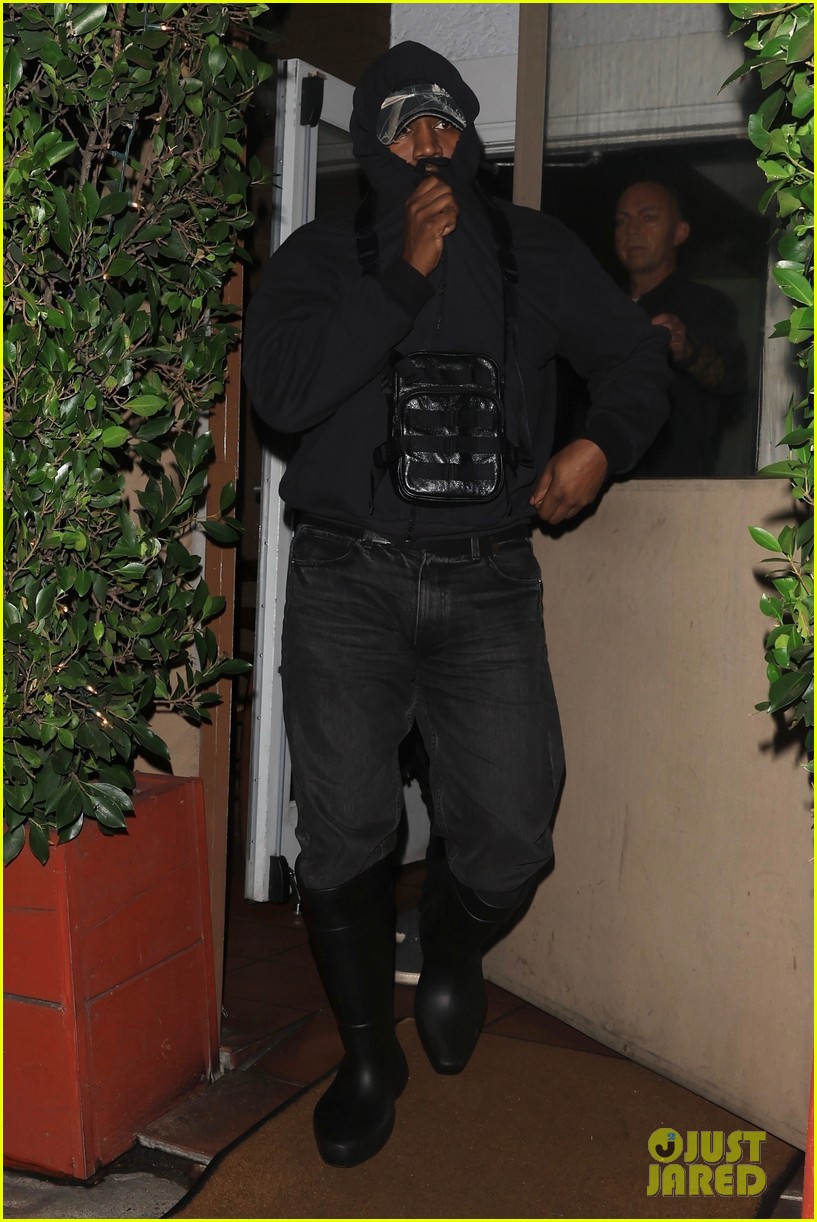 Kanye West Dines Out With Milo Yiannopoulos & Fellow Kim Kardashian Ex ...