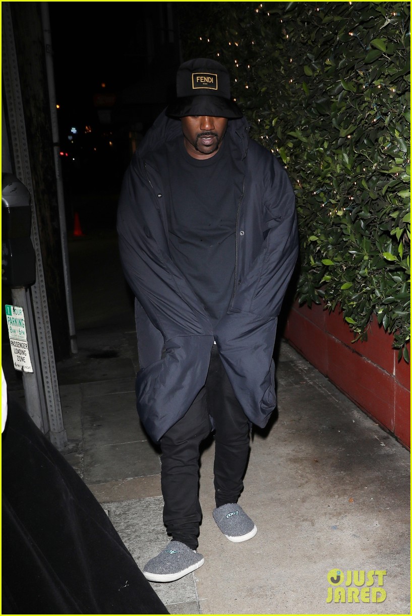 Kanye West Dines Out With Milo Yiannopoulos & Fellow Kim Kardashian Ex ...
