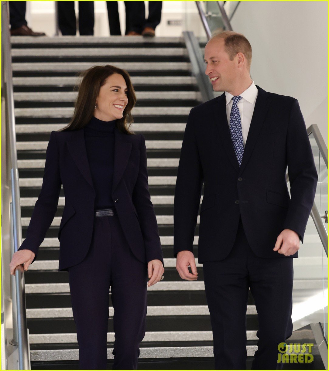 Prince William & Kate Middleton Arrive In Boston Ahead of Earthshot Prize Ceremony 2022: Photo ...