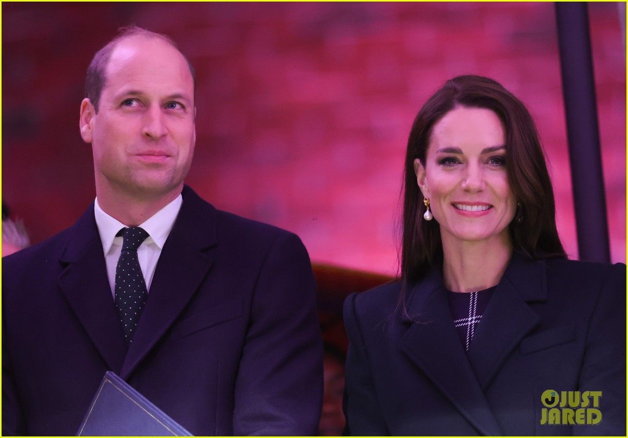 Prince William & Kate Middleton Arrive In Boston Ahead of Earthshot Prize Ceremony 2022: Photo ...