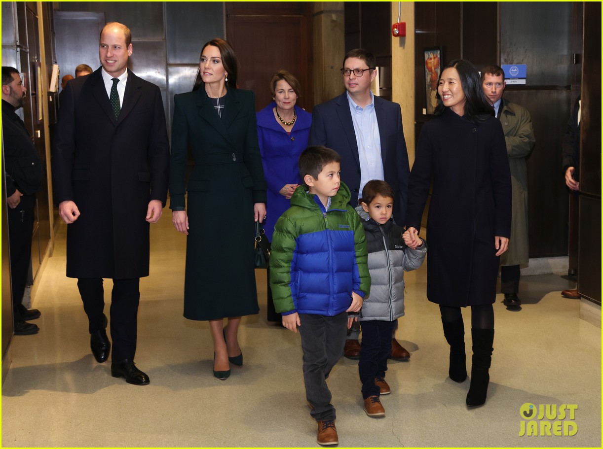 Prince William & Kate Middleton Arrive In Boston Ahead of Earthshot ...