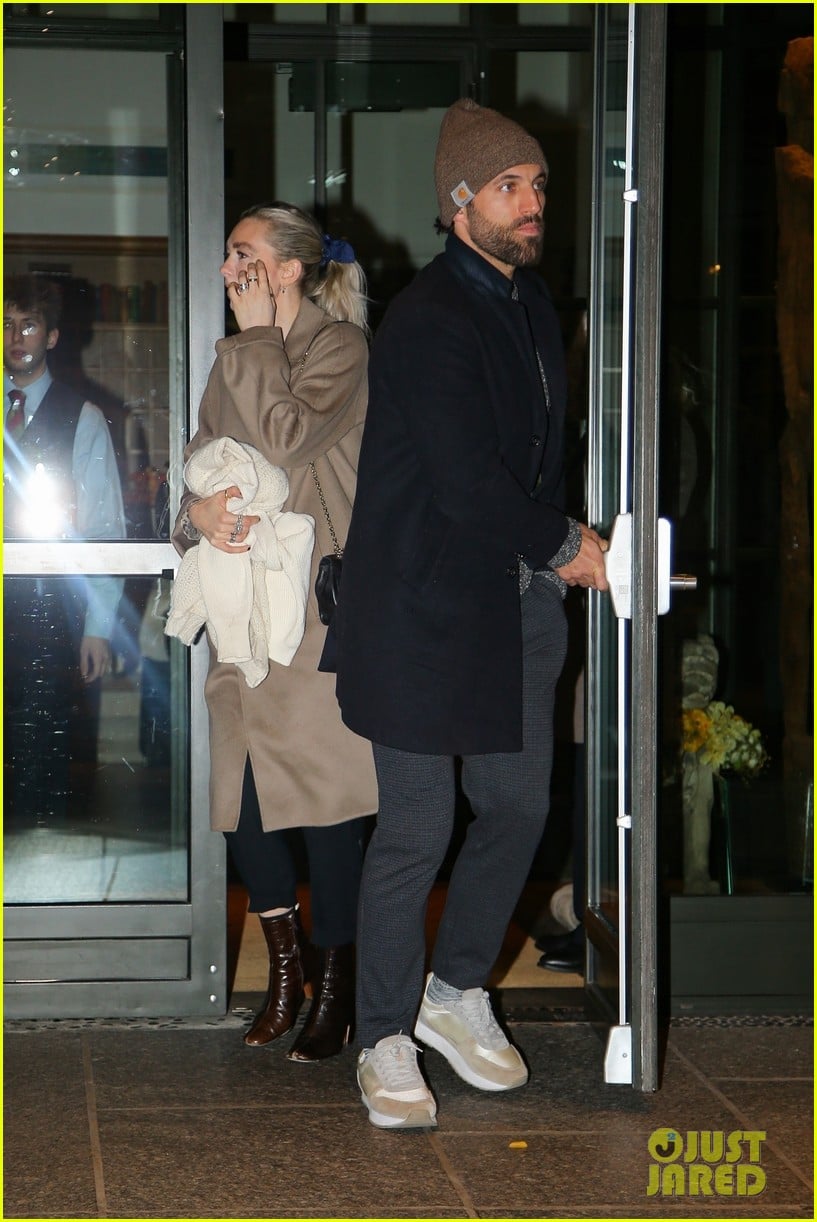 Vanessa Kirby Spotted Again with Lacrosse Player Paul Rabil Amid Dating ...