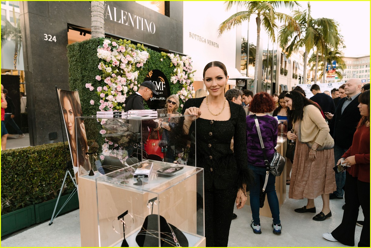 Katharine McPhee Launches KMF Jewelry Pop-Up on Rodeo Drive: Photo ...