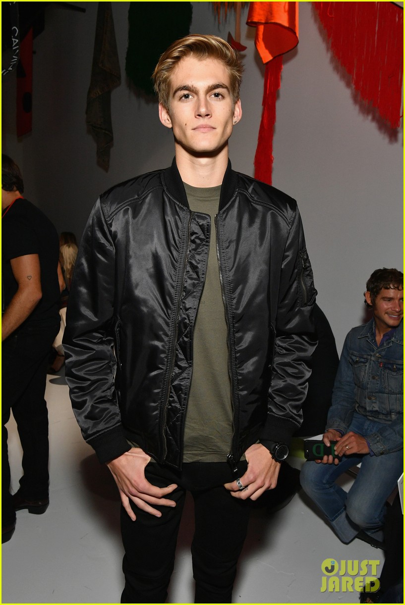 Presley Gerber & Lexi Wood Make Their Relationship Instagram Official ...