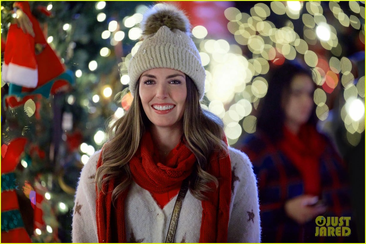 Taylor Cole & Benjamin Ayres Search For Her Long Lost Family in ...