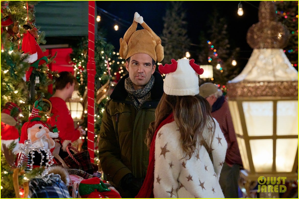 Taylor Cole & Benjamin Ayres Search For Her Long Lost Family in ...