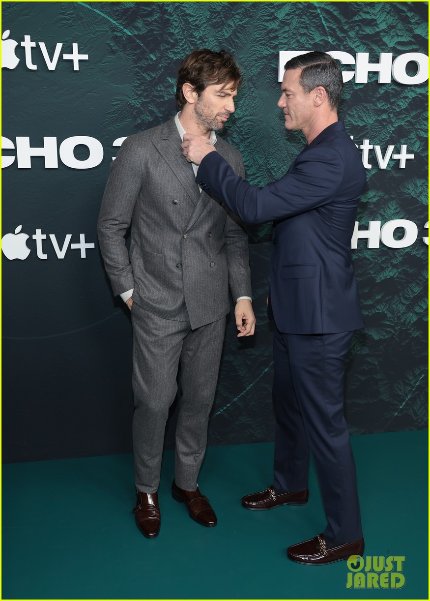 Luke Evans Fixes Michiel Huisman's Shirt at 'Echo 3' Series Premiere ...