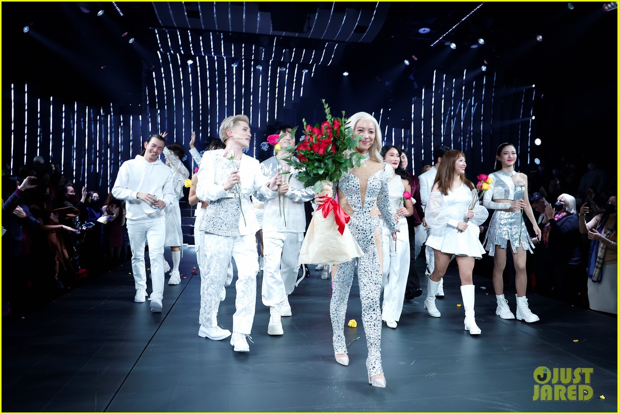 Photo: luna kpop musical broadway opening 22 | Photo 4860367 | Just Jared