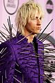 Machine Gun Kelly Wears Spiked Purple Suit For American Music Awards ...