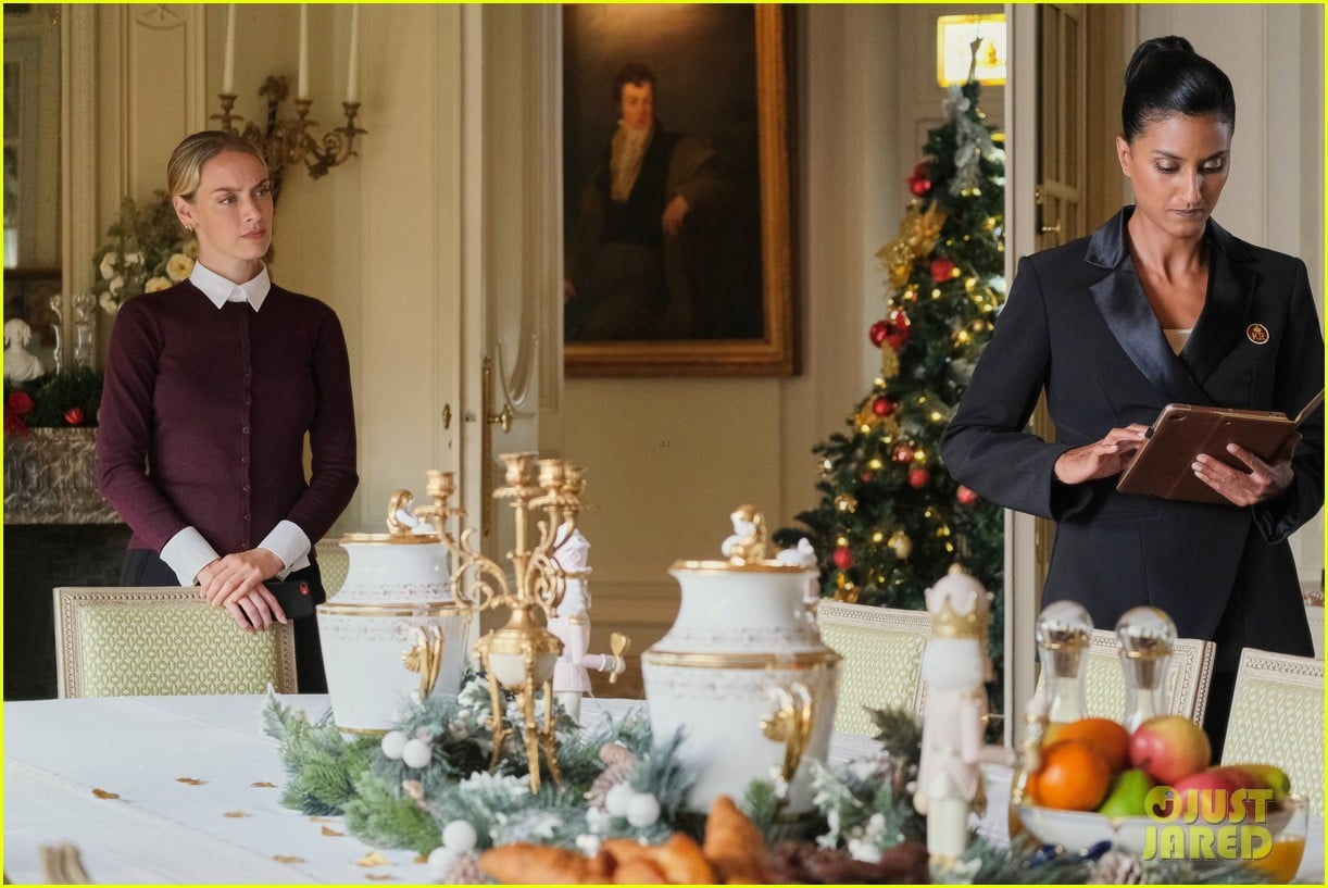 Former 'Reign' Stars Rachel Skarsten & Dan Jeannotte Reunite For ...