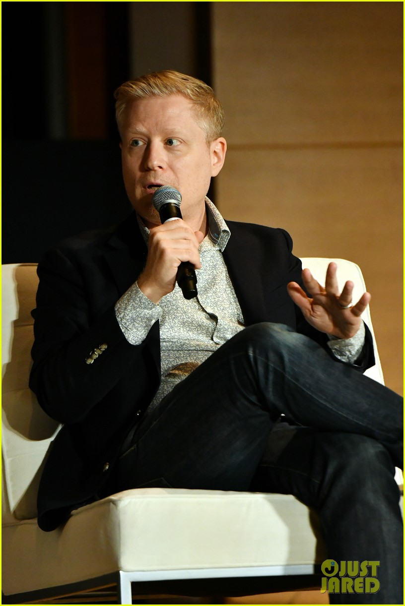 Anthony Rapp Makes First Appearance Since Kevin Spacey Sexual Assault ...
