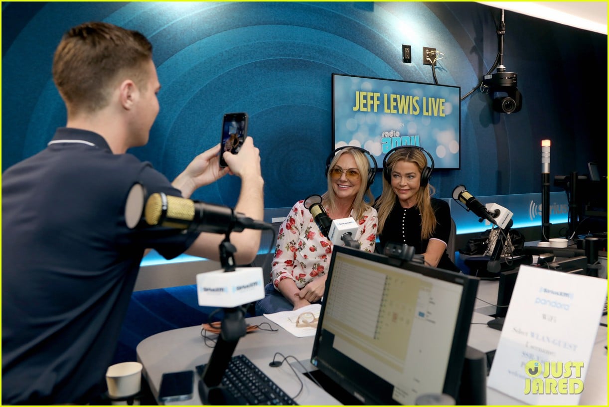 Denise Richards Thanks Her Fans For Their Support After Road Rage ...