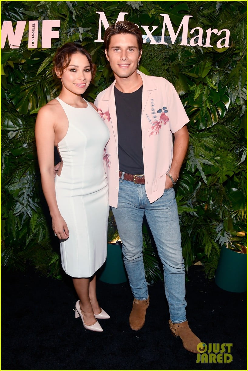 '9-1-1: Lone Star' Actor Ronen Rubinstein Quietly Married Jessica ...