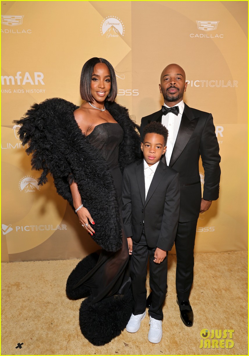 Kelly Rowland Makes Rare Public Appearance with 8-Year-Old Son Titan ...