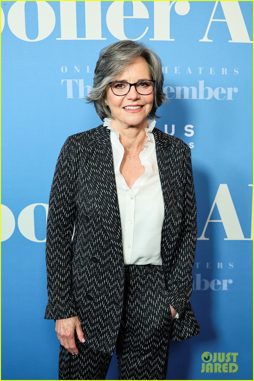 Jim Parsons & Ben Aldridge Suit Up for 'Spoiler Alert' Premiere in NYC ...