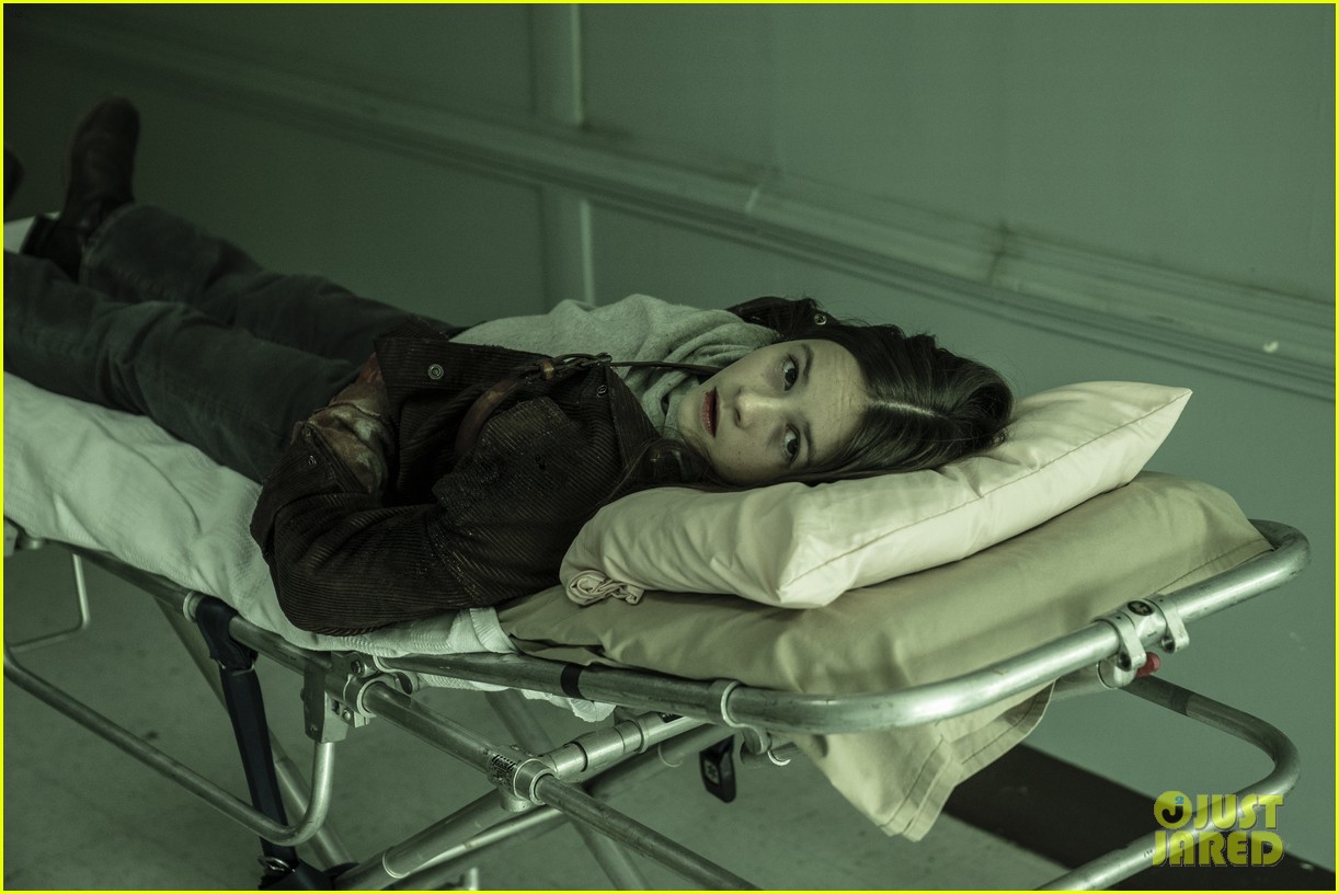 'The Walking Dead' Series Finale: Showrunner Explains Why [Spoiler] Returns, Why [Spoiler] Dies ...